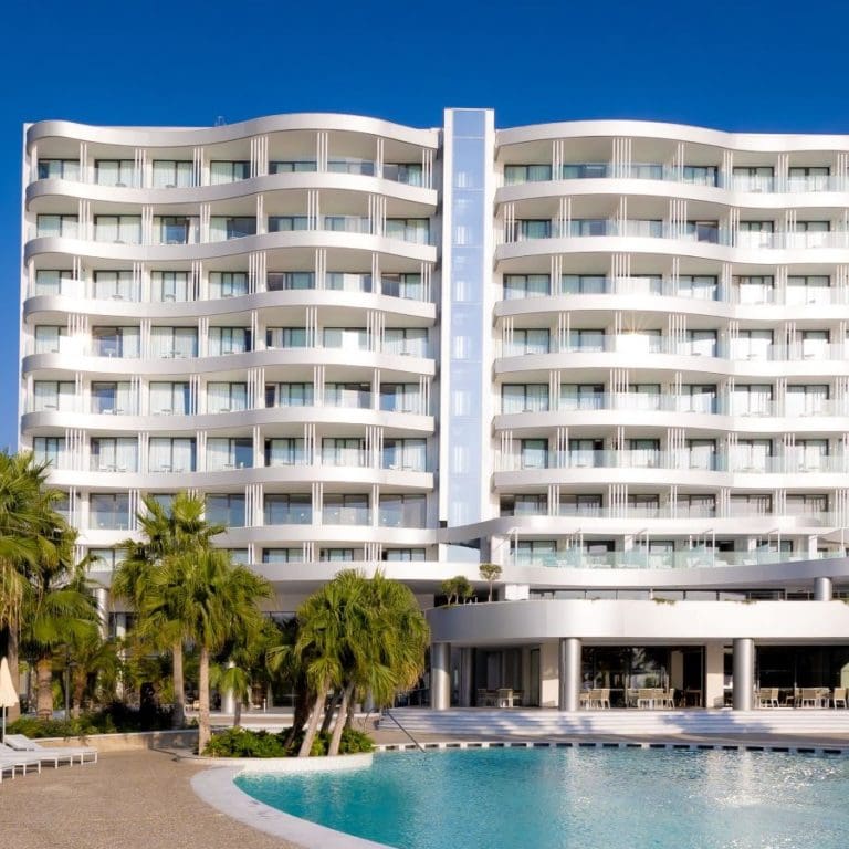 Radisson arrives in Cyprus with Radisson Beach Resort Larnaca