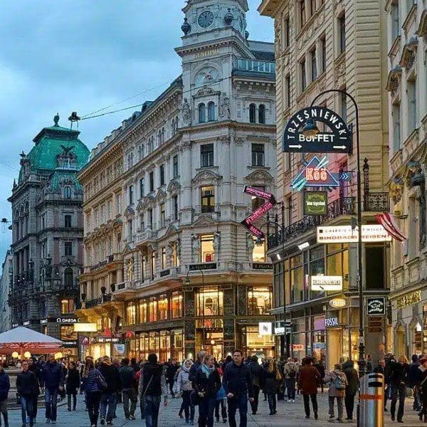 Vienna tourism is back with over 13 million overnight stays